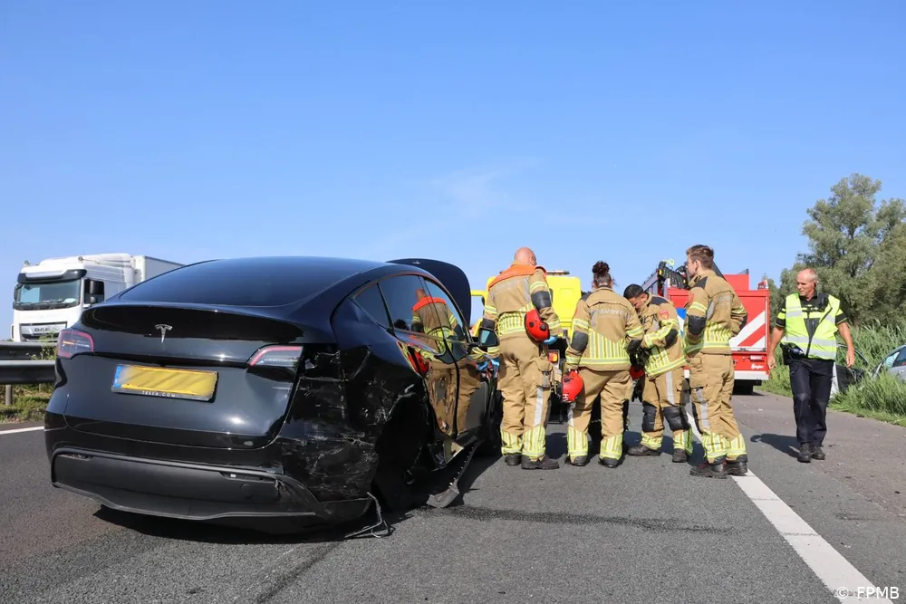 Ongeluk bij Waspik zorgt voor file en afsluiting op A59